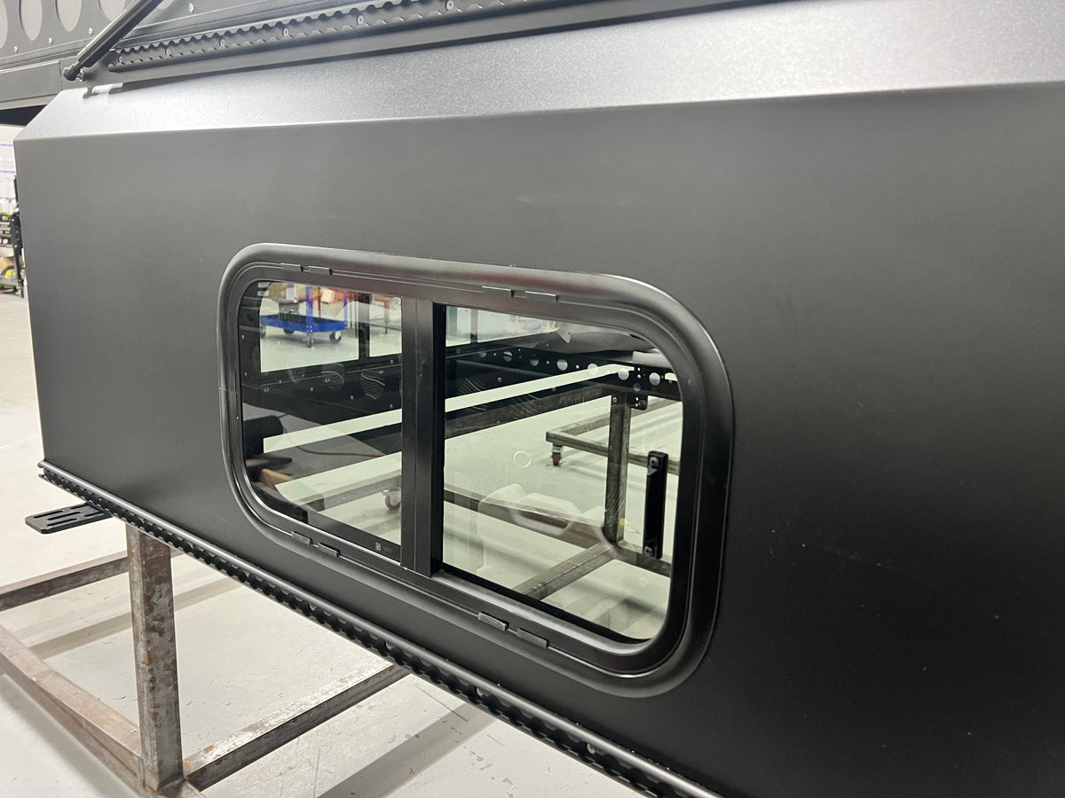 Sliding Side Window – Harker Outdoors